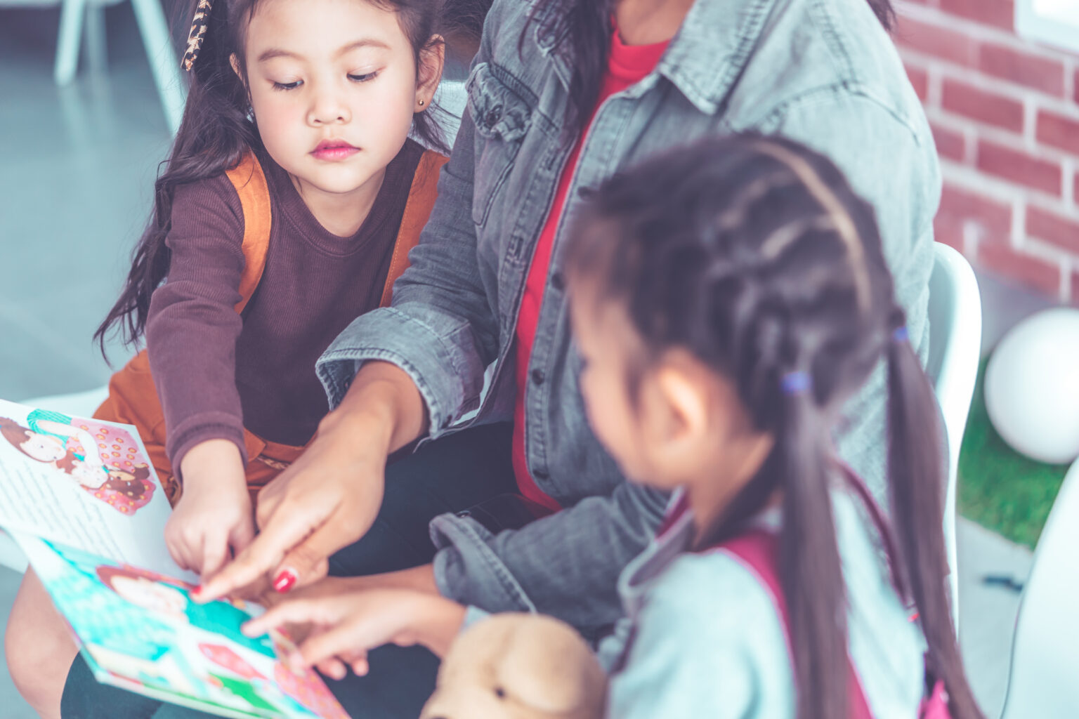 Planning the Small Group Reading Lesson - Peers and Pedagogy